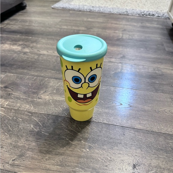 Dining | Vintage Tupperware Spongebob Plastic Cup Wlid | Poshmark